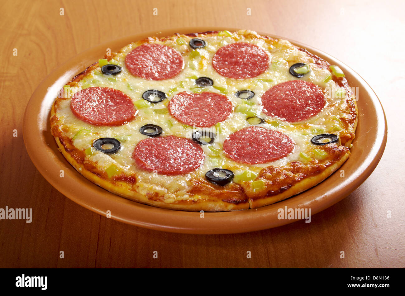 home pizza Pepperoni Stock Photo - Alamy