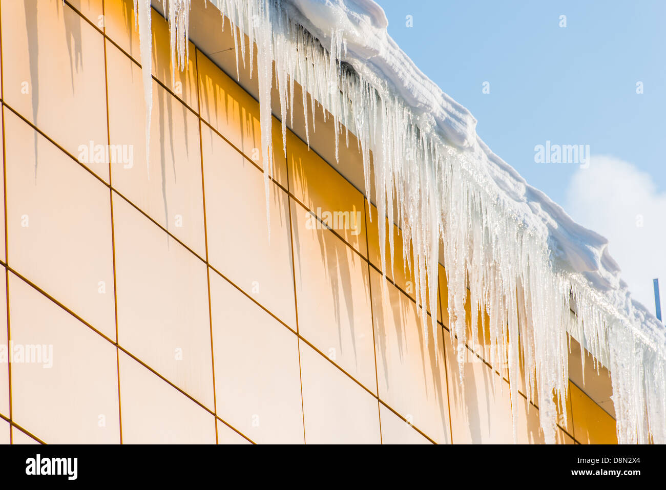 Icicle melting sun hi-res stock photography and images - Alamy