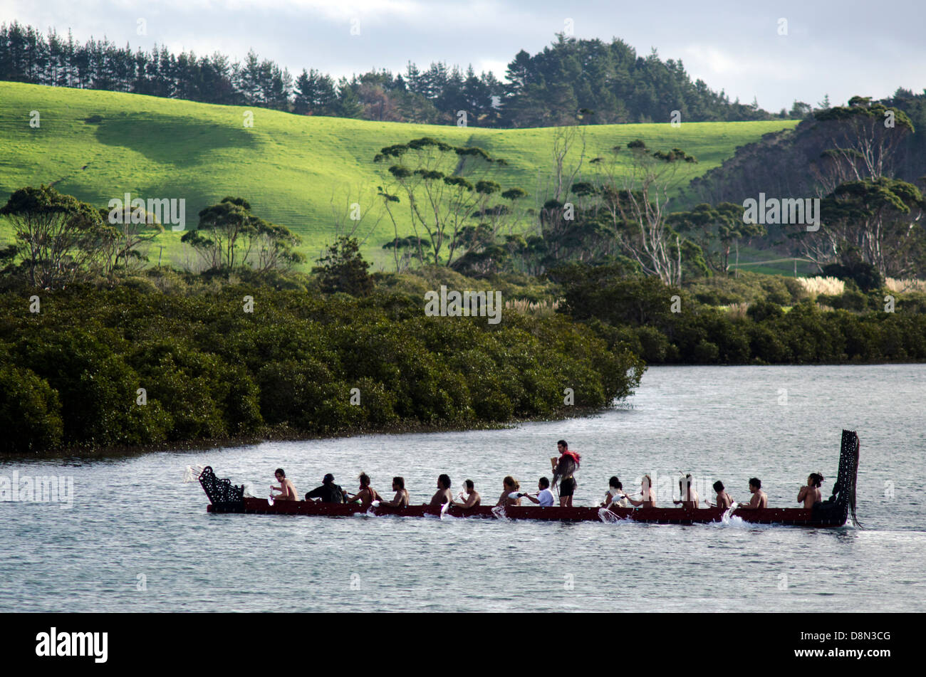 Waka Boat High Resolution Stock Photography and Images - Alamy