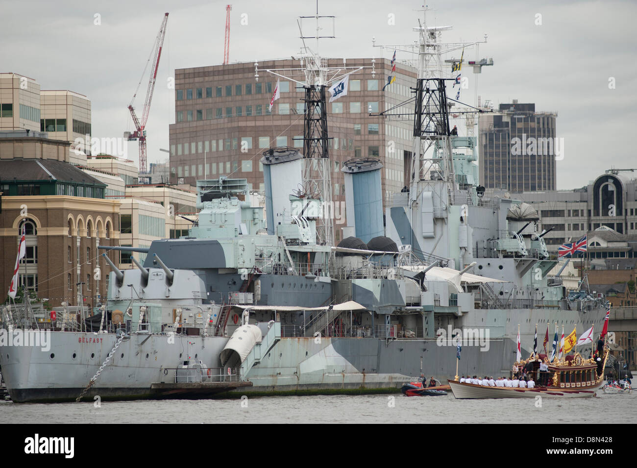 Hms challenge hms challenge hi-res stock photography and images - Alamy