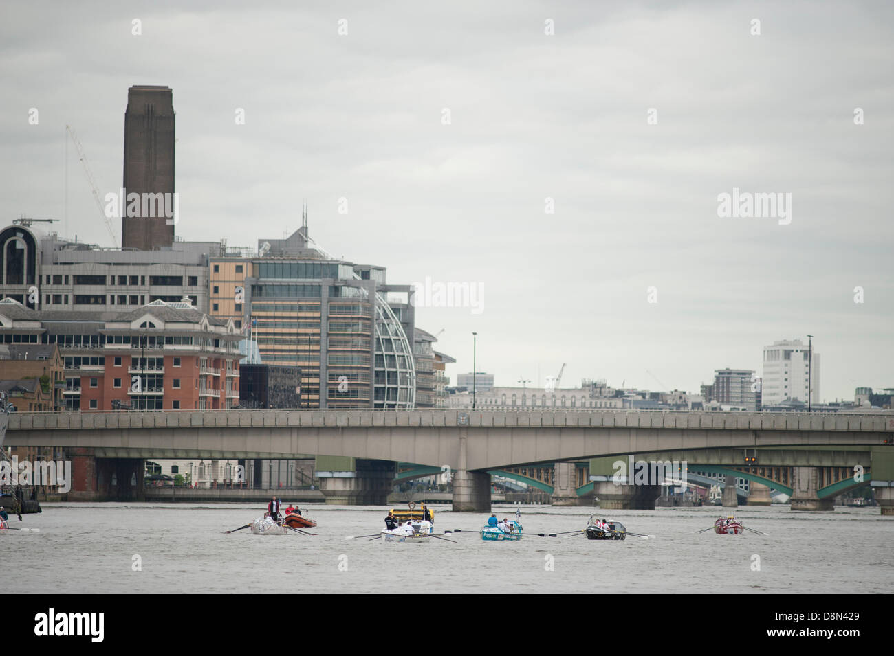 Hms challenge hms challenge hi-res stock photography and images - Alamy