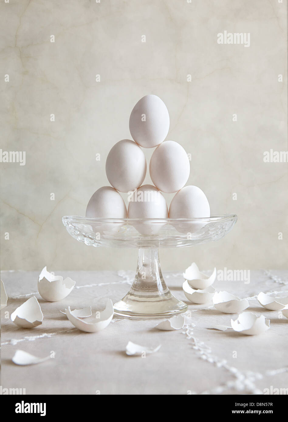 Eggs stacked pyramid hi-res stock photography and images - Alamy