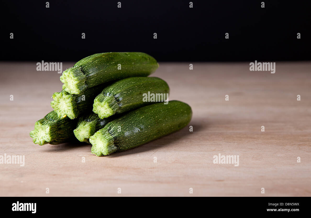 Baby zucchini stack hi-res stock photography and images - Alamy