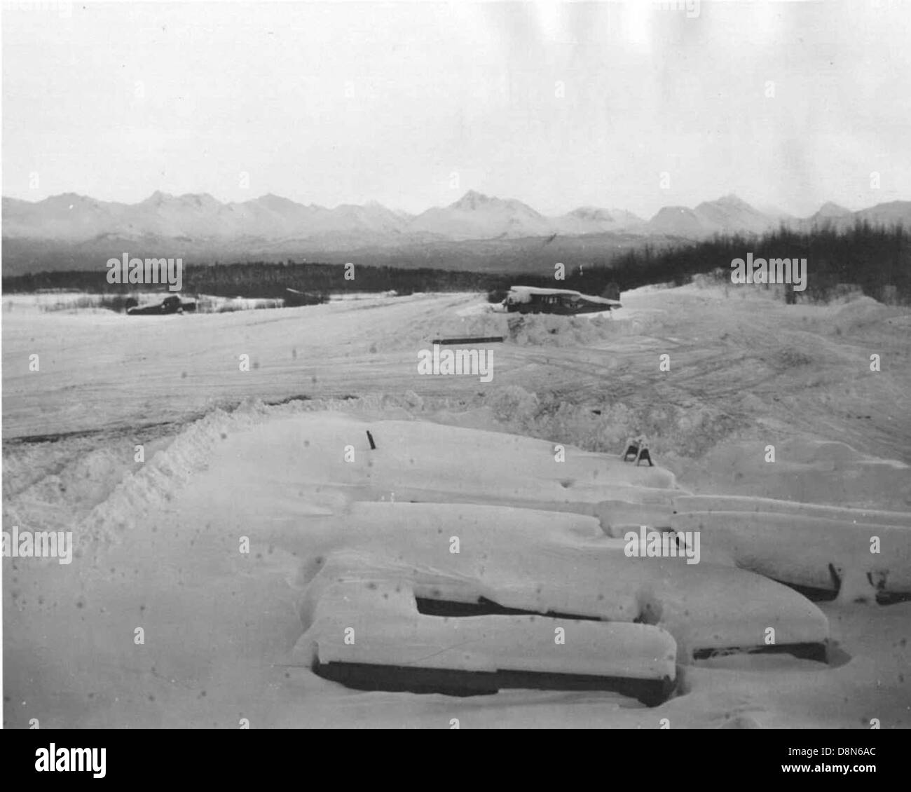 Airplane storage Black and White Stock Photos & Images - Alamy