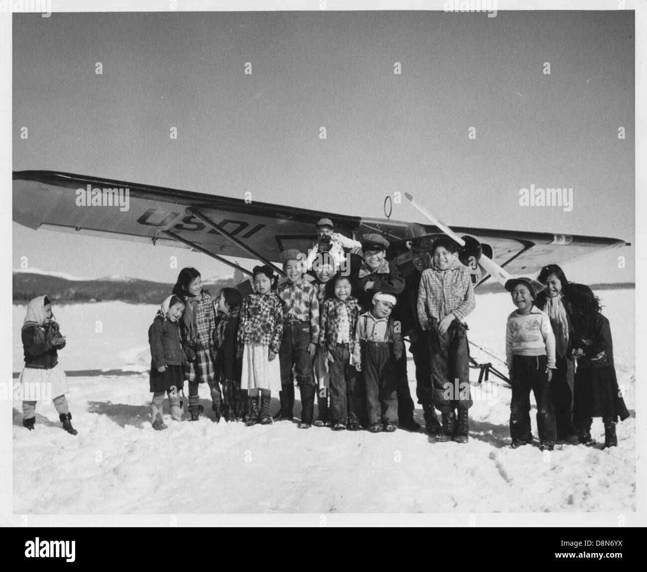 Flights with kids Black and White Stock Photos & Images - Alamy