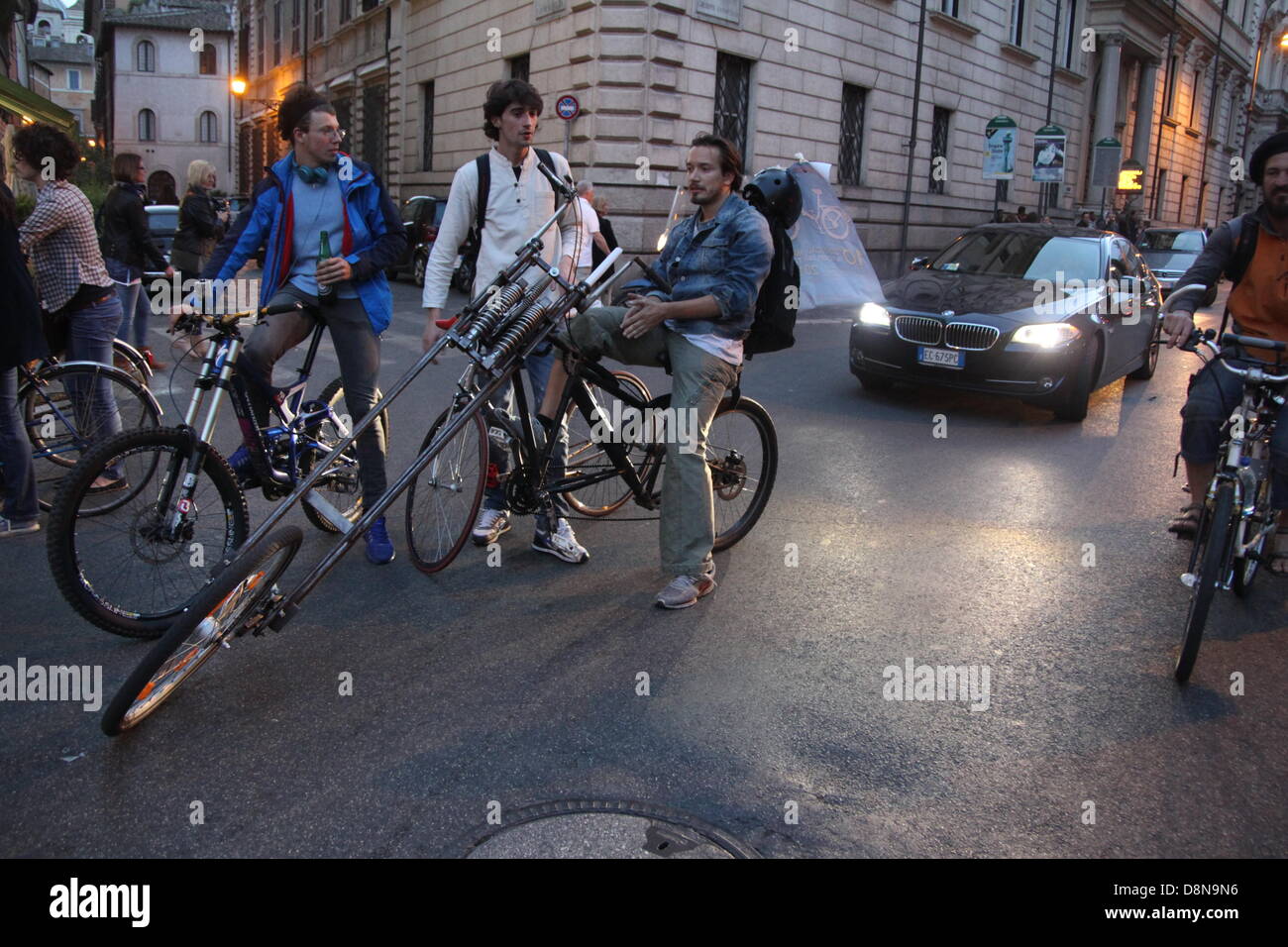 Low rider car wheels hi-res stock photography and images - Alamy