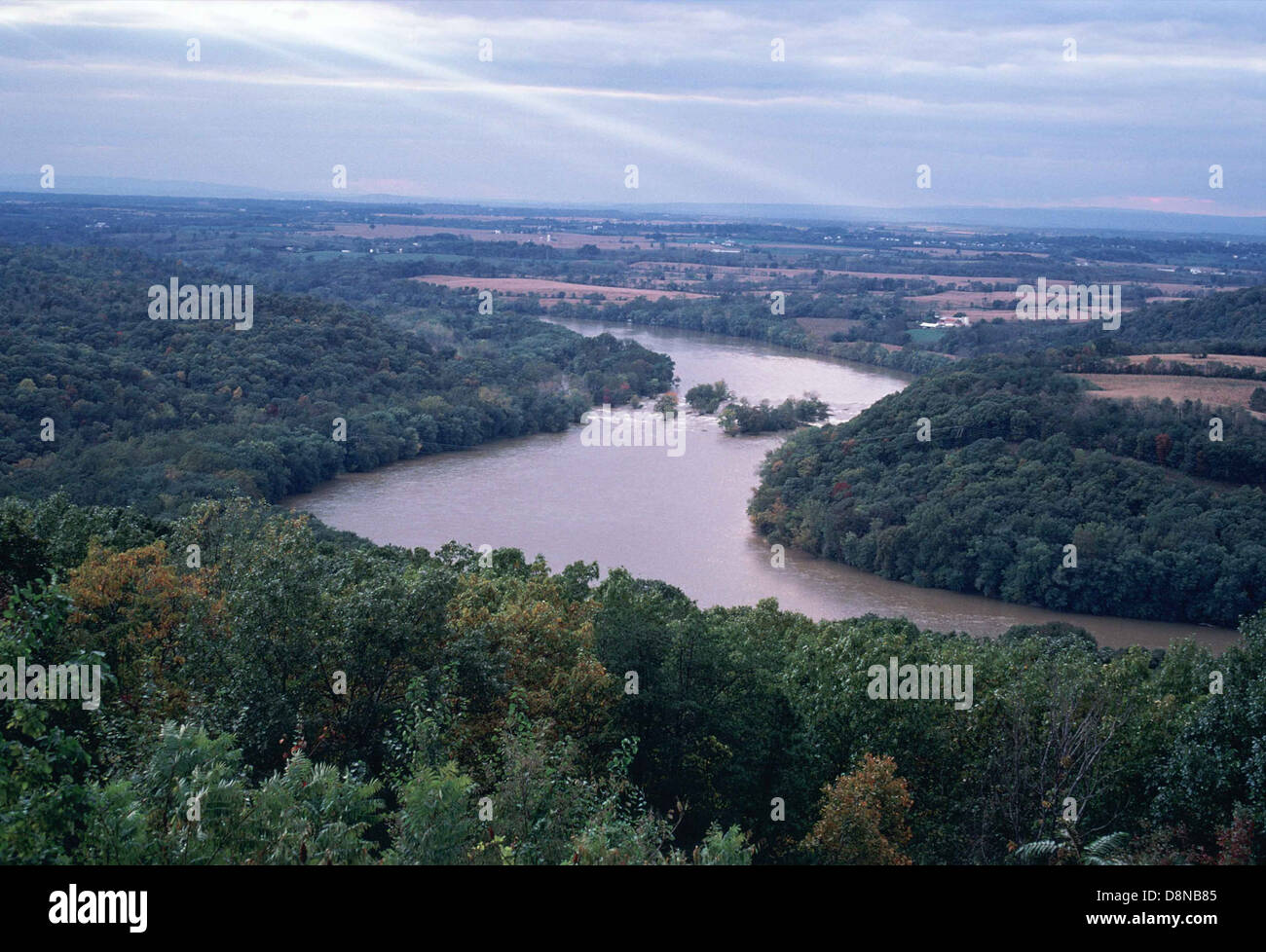 The Ohio River flows between Ohio and West Virginia, serving as a major ...