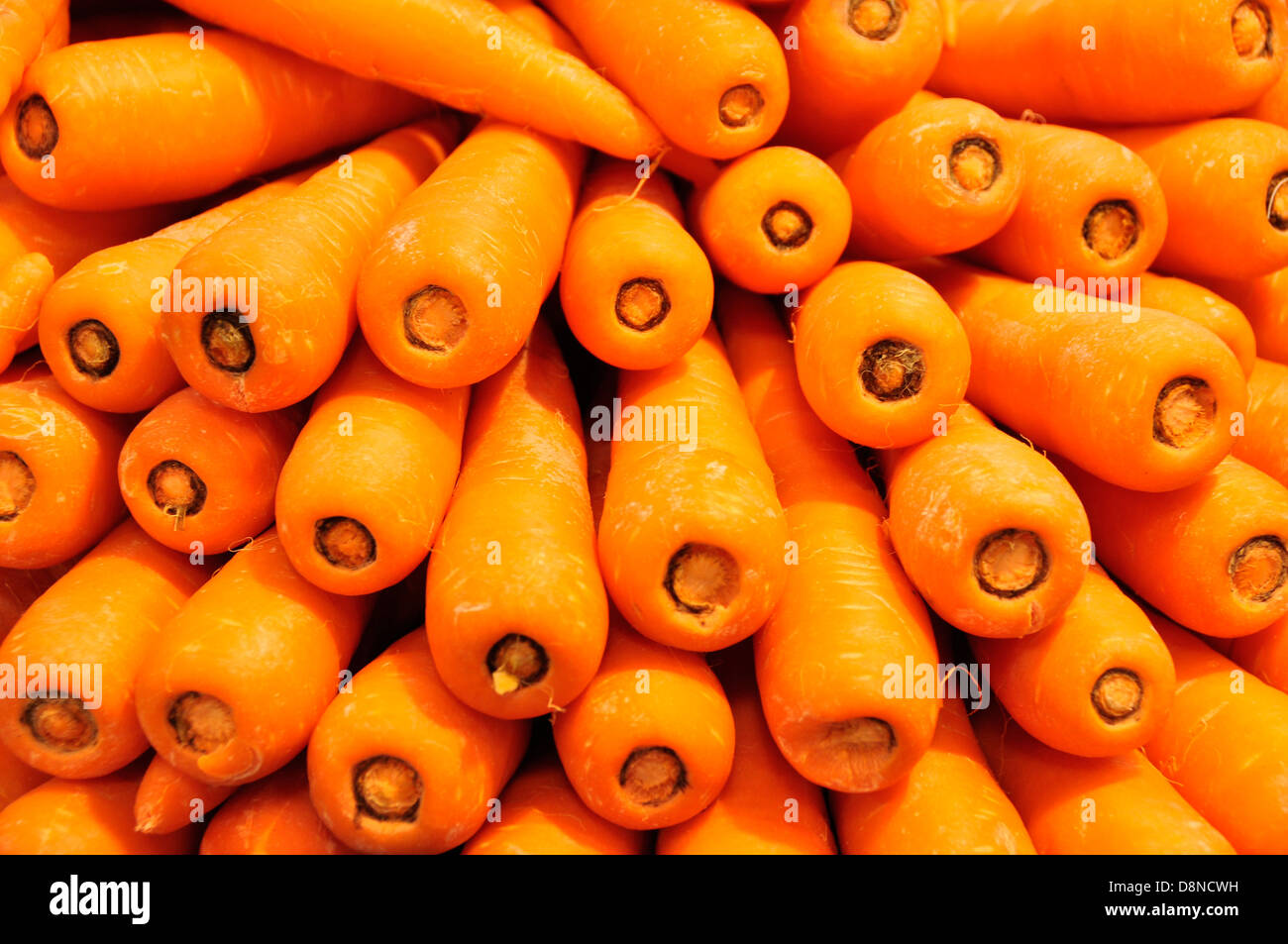 orange carrots lots of them in full frame Stock Photo - Alamy