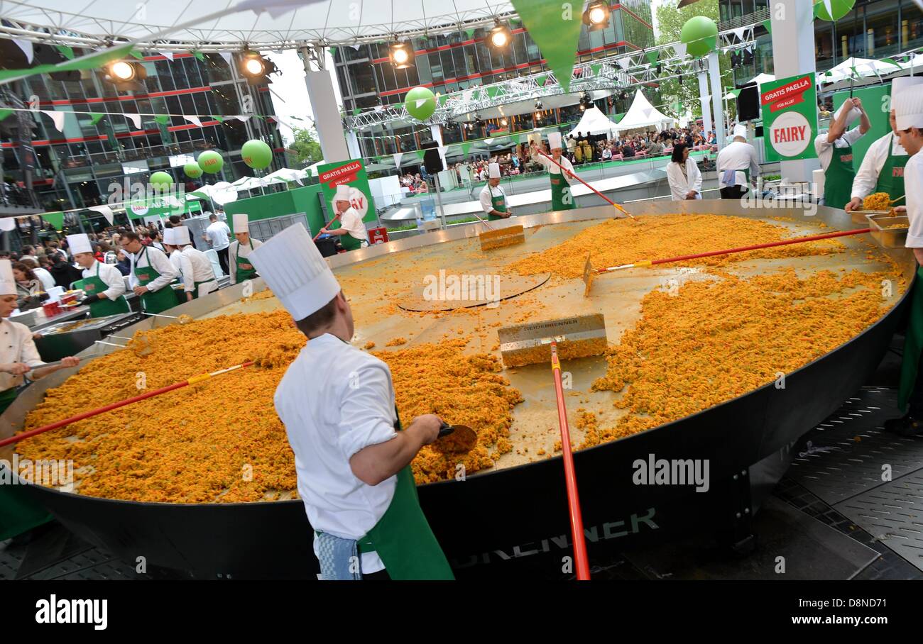 Berlin, Germany. 1st June 2013. Cooks prepare the biggest paella in ...
