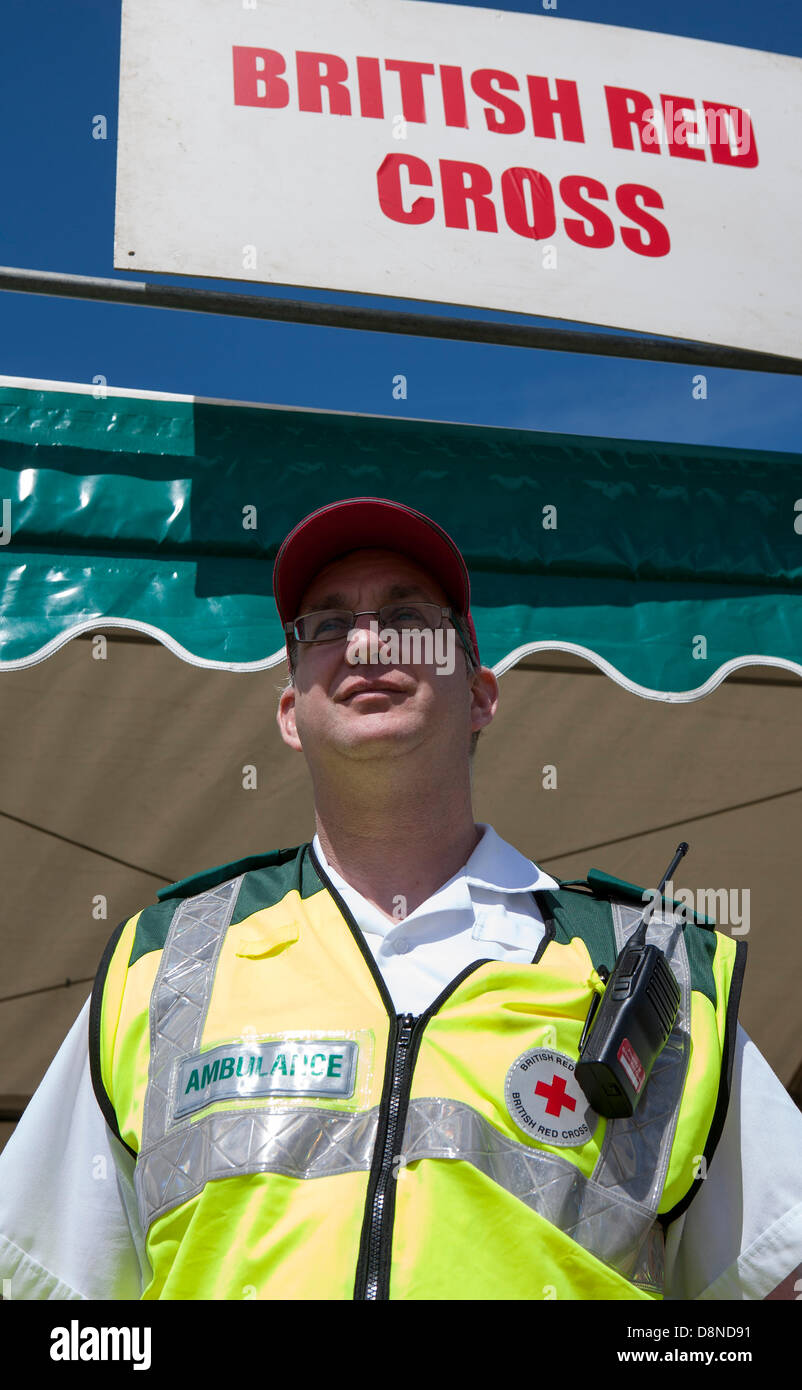 a ambulance medic paramedic emergency urgent healthcare first aid cpr ...