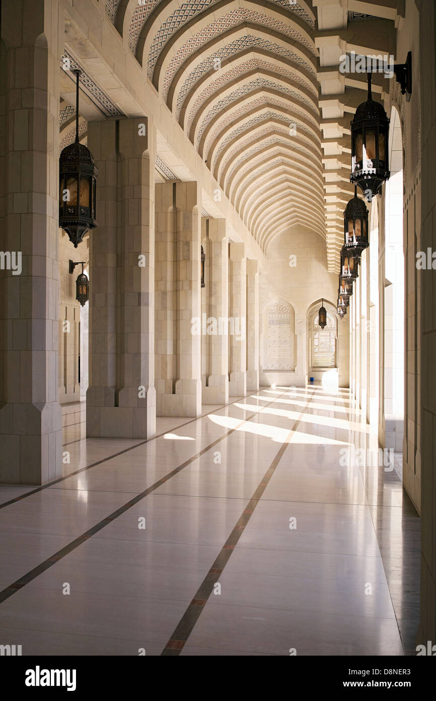 Colonnade, Sultan Qaboos Mosque, Muscat, Sultanate of Oman, Middle East ...