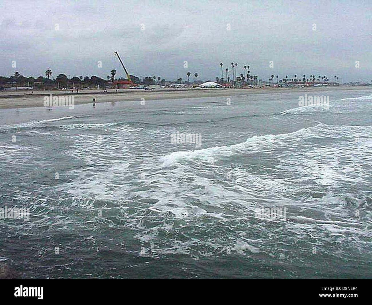 Perfect beach lapping waves hi-res stock photography and images - Alamy