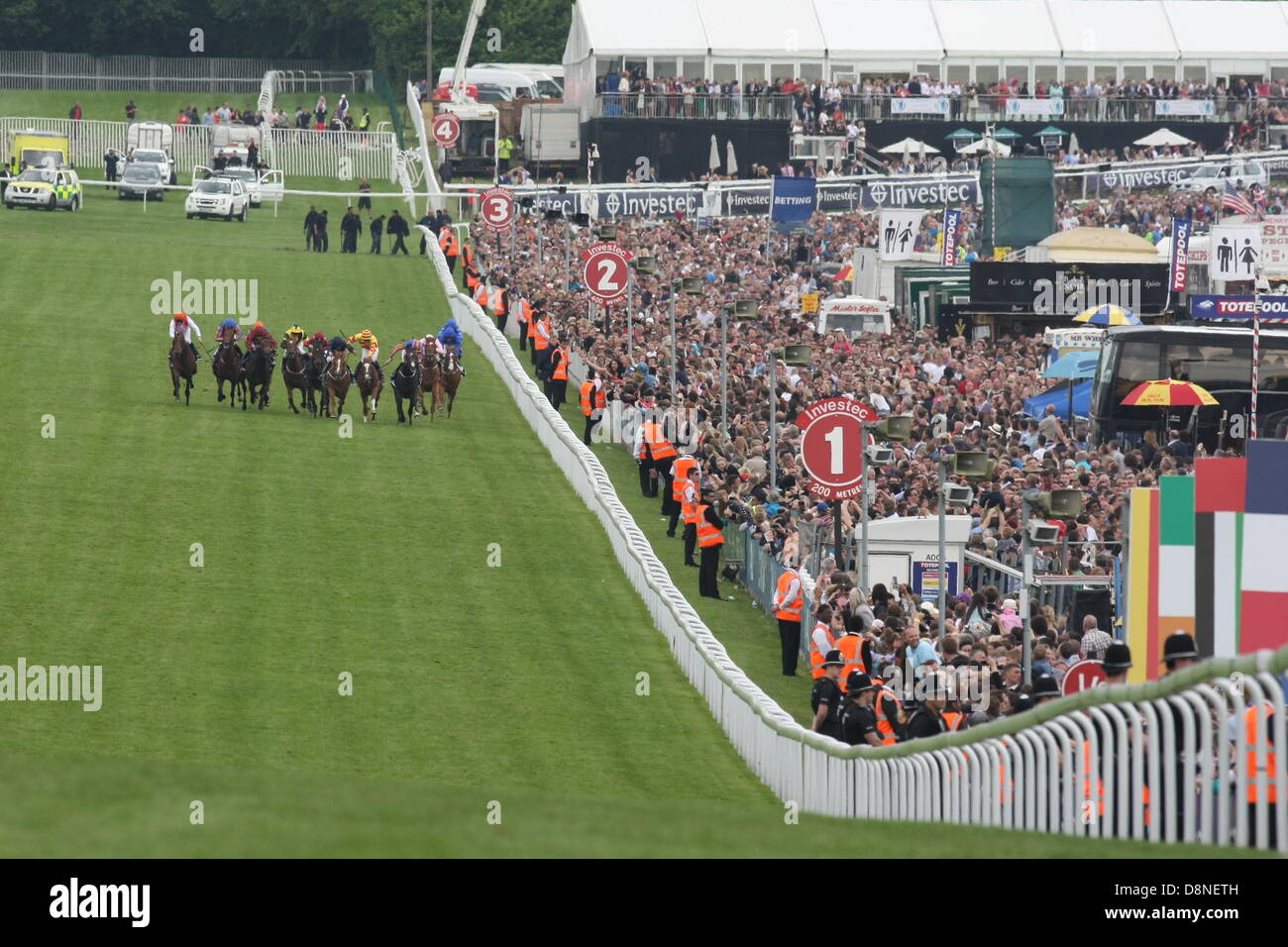 Prize derby hi-res stock photography and images - Alamy