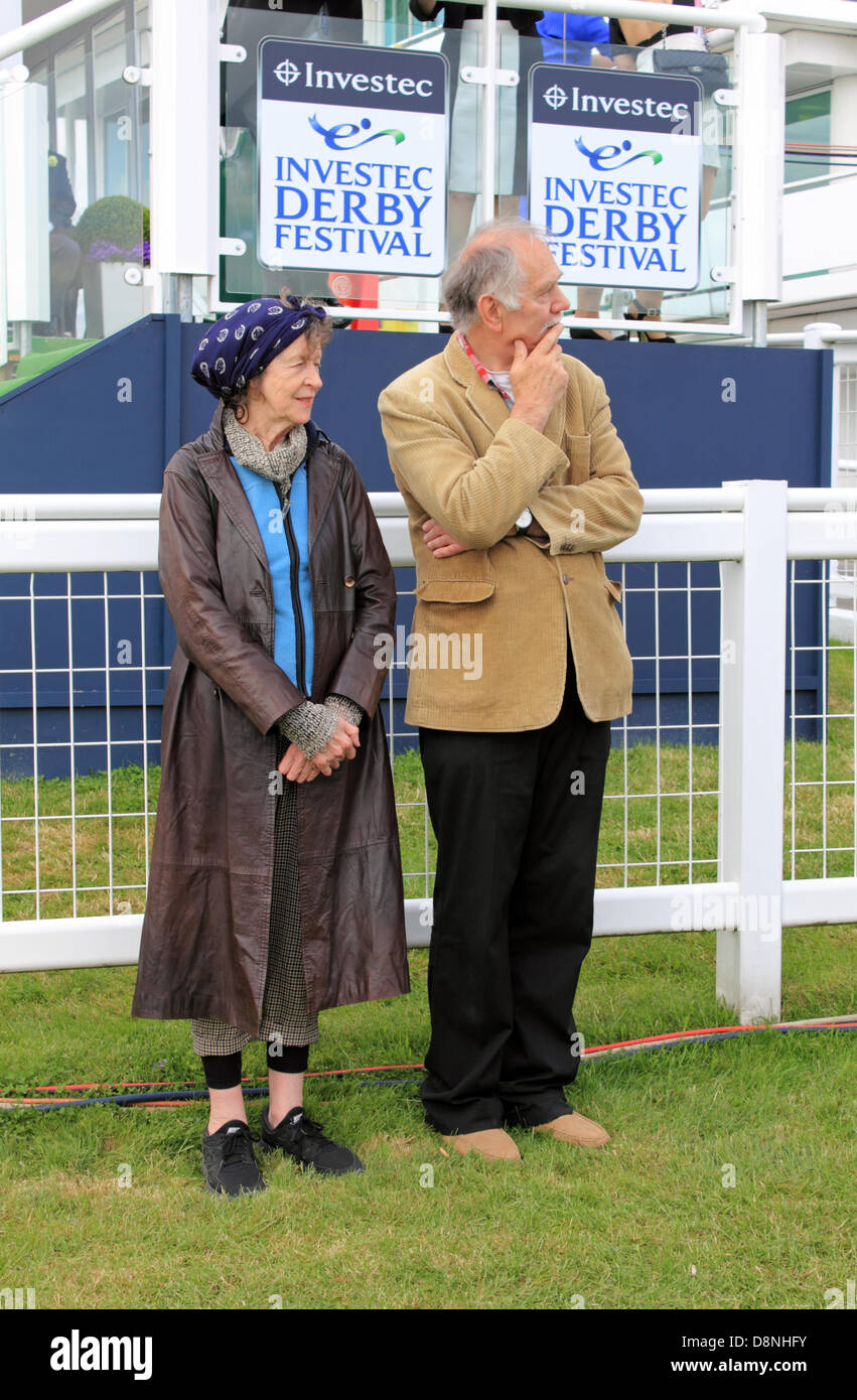 1m ruler hi-res stock photography and images - Alamy