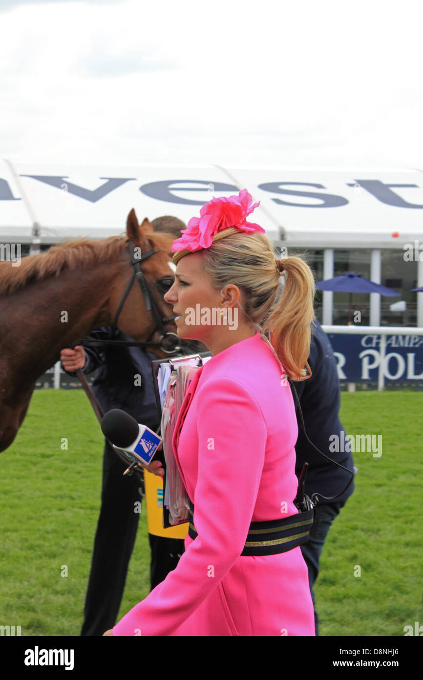 Investec derby epsom racecourse hi-res stock photography and images - Alamy