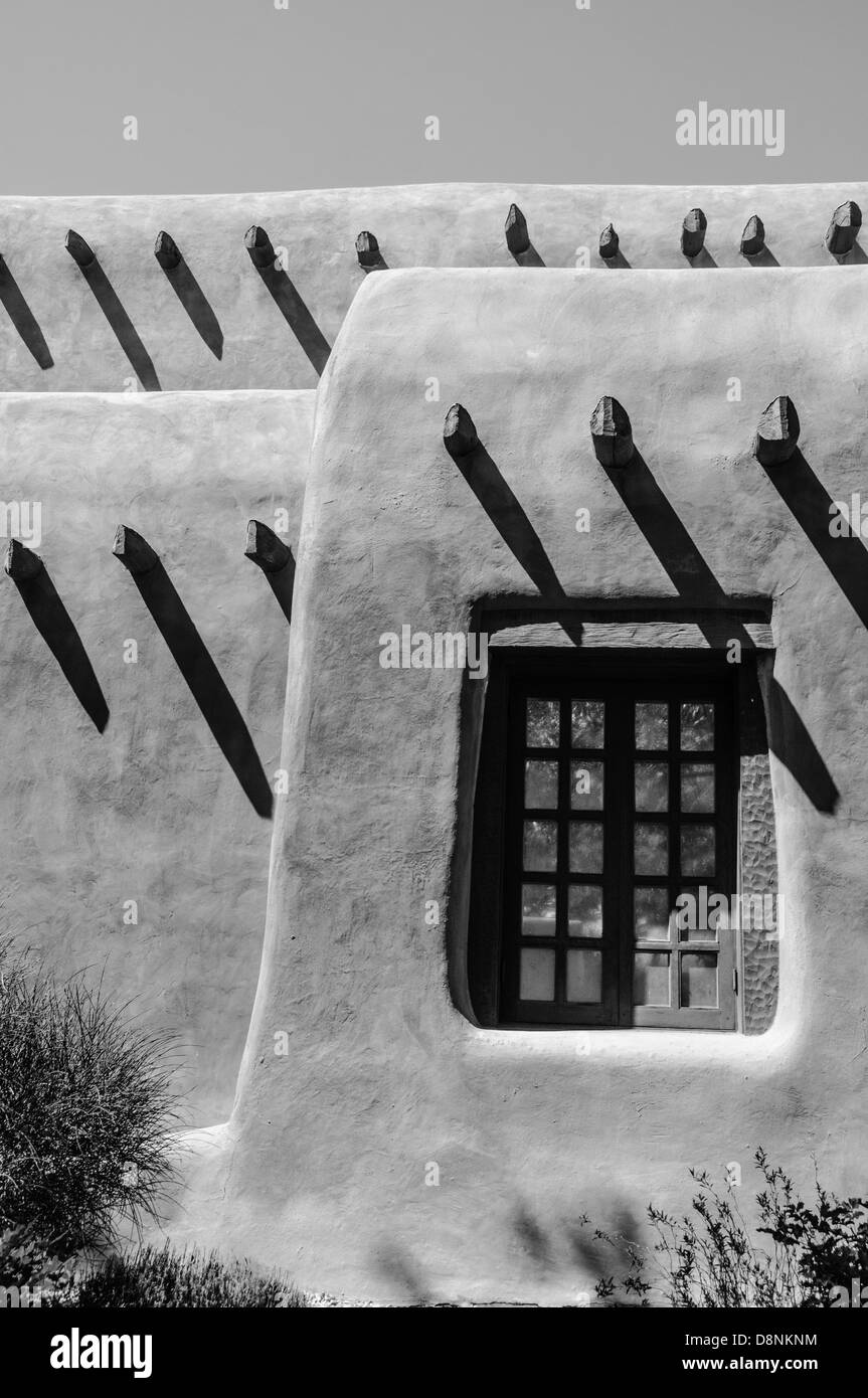 Deck parapet Black and White Stock Photos & Images - Alamy