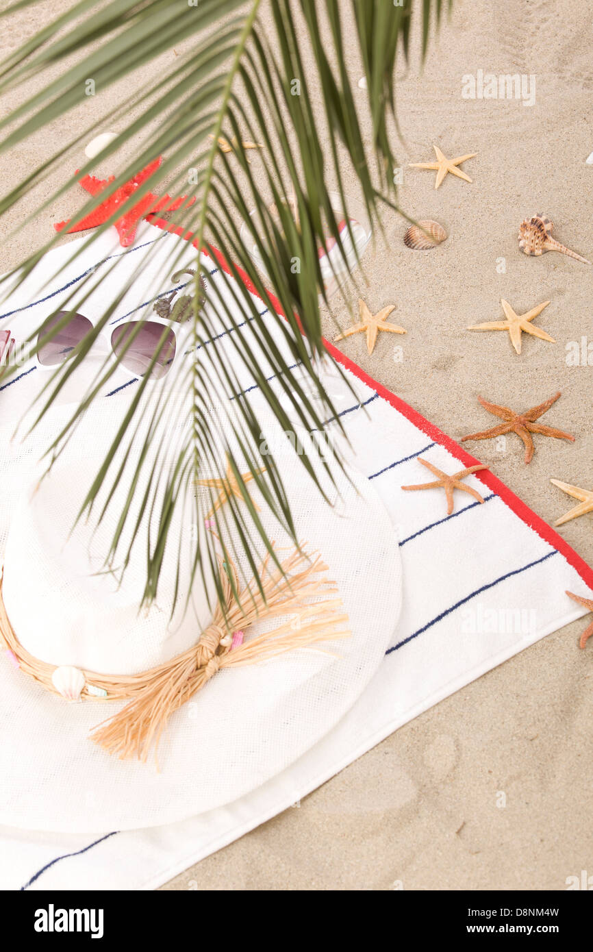 beach items on sand for fun summer holiday Stock Photo - Alamy