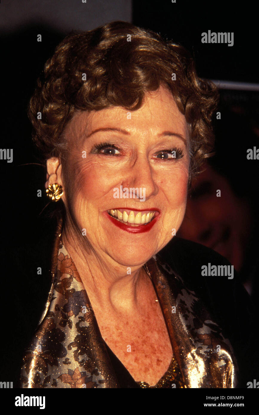 FILE PHOTO - JEAN STAPLETON, the veteran of stage and film best known ...