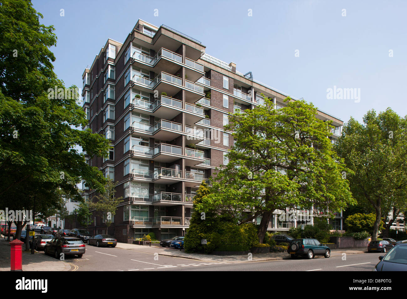 Prince Albert Court Prince Albert Road London NW8 Stock Photo - Alamy