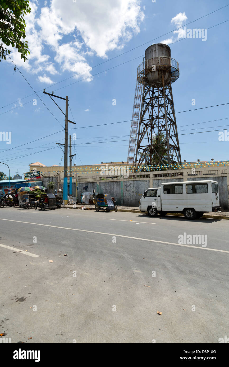 Street View in Manila, Philippines Stock Photo - Alamy