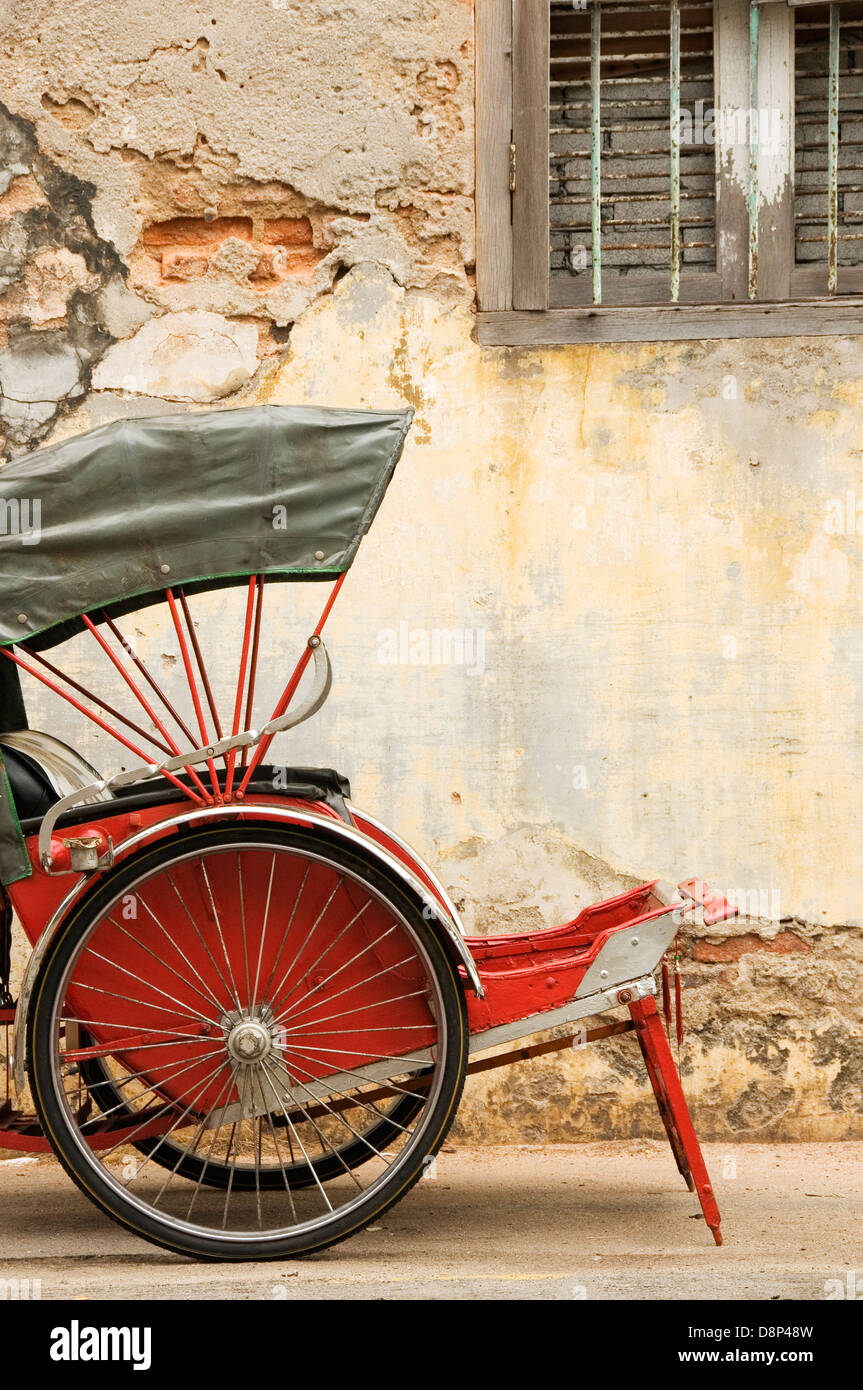 Trishaw rickshaw hi-res stock photography and images - Alamy