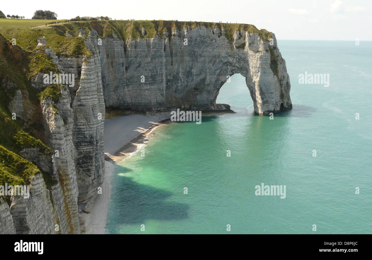 cliffs etretat normandy france erosion limestone Stock Photo - Alamy