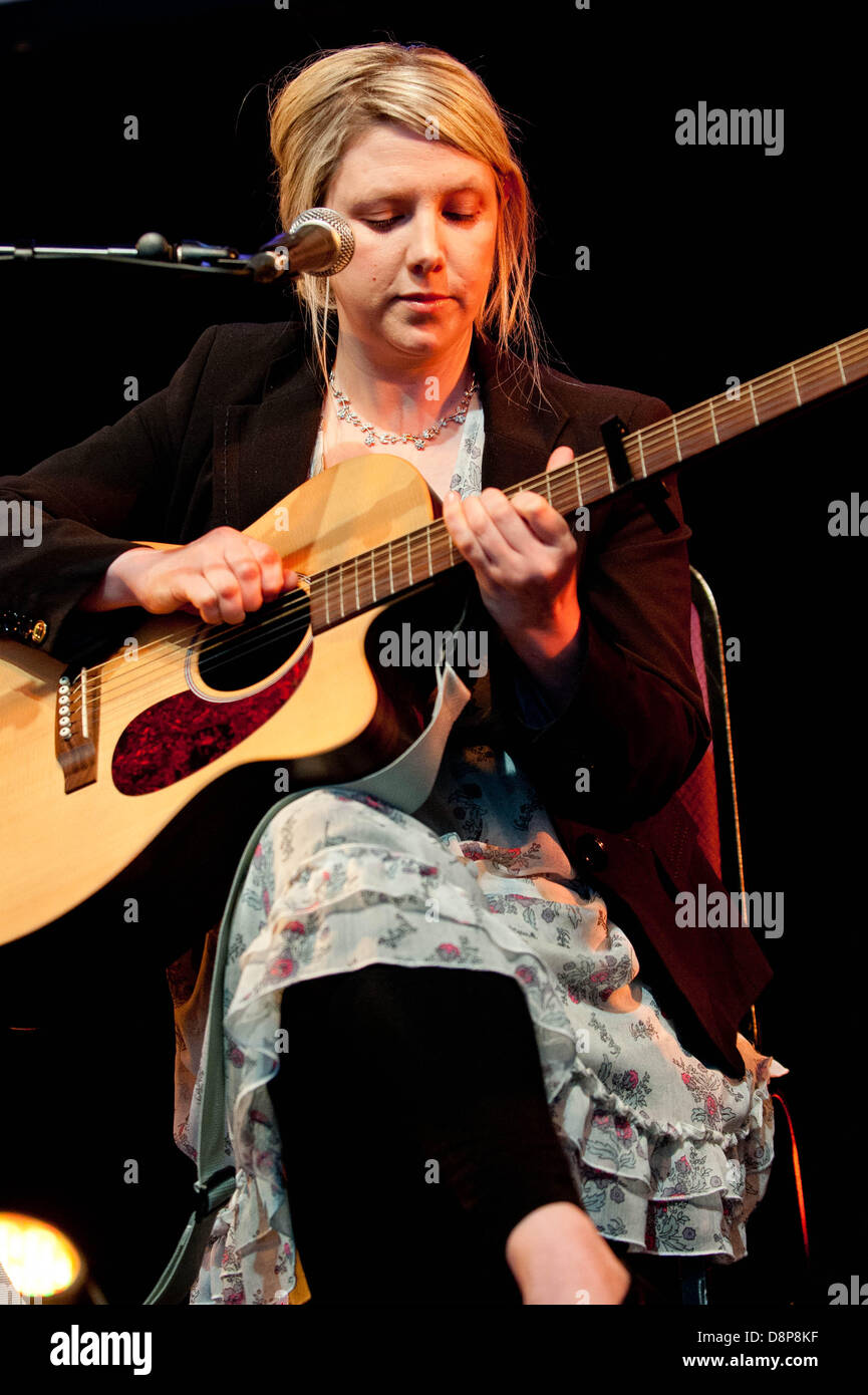 Hay on Wye, Wales, UK, Saturday 1 June 2013 Pictured: Fflur Dafydd ...