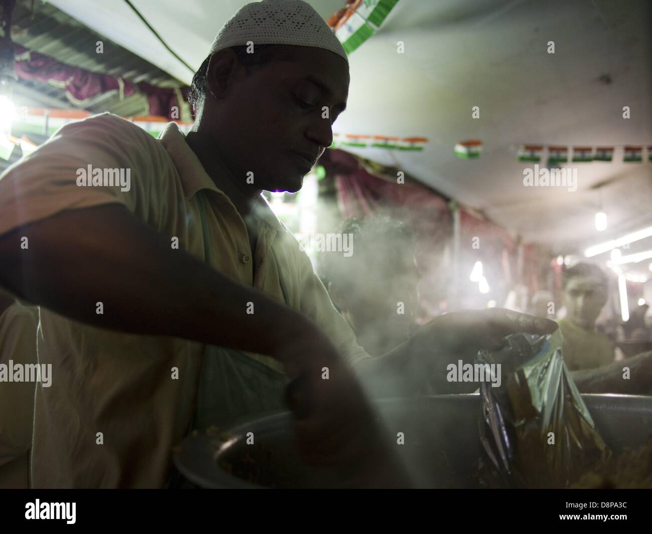 Street food making in bangalore hi-res stock photography and images - Alamy