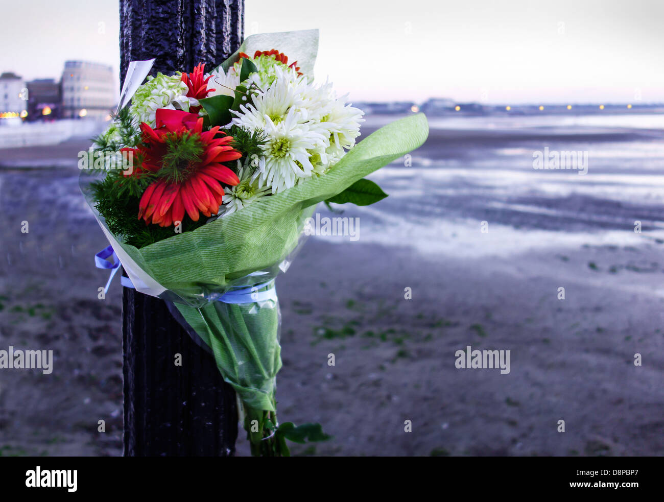 Memorial flowers on a lamp post lamp post by the roadside. Margate ...