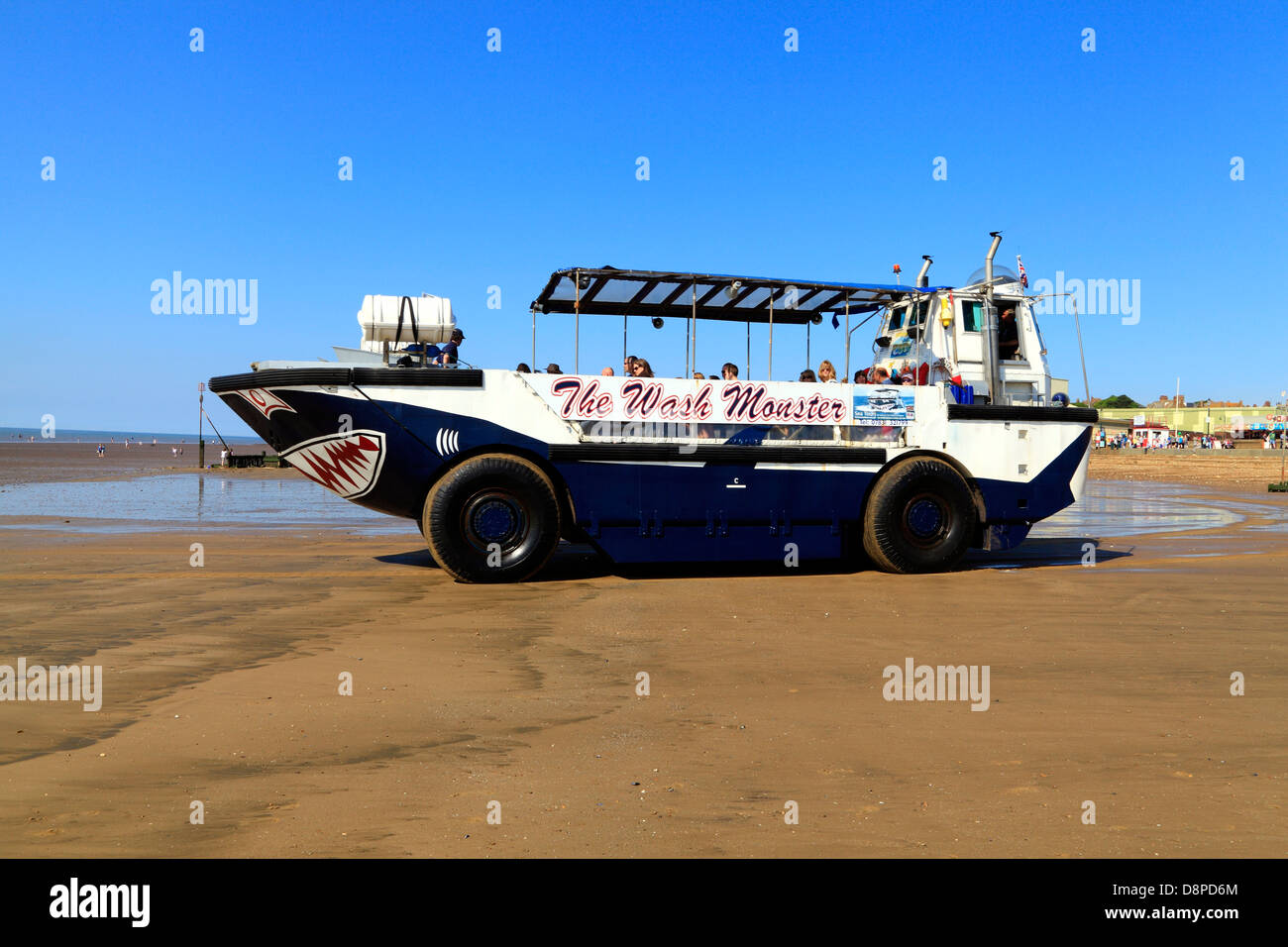 Hunstanton, Norfolk, Wash Monster, amphibious pleasure craft venicle ...