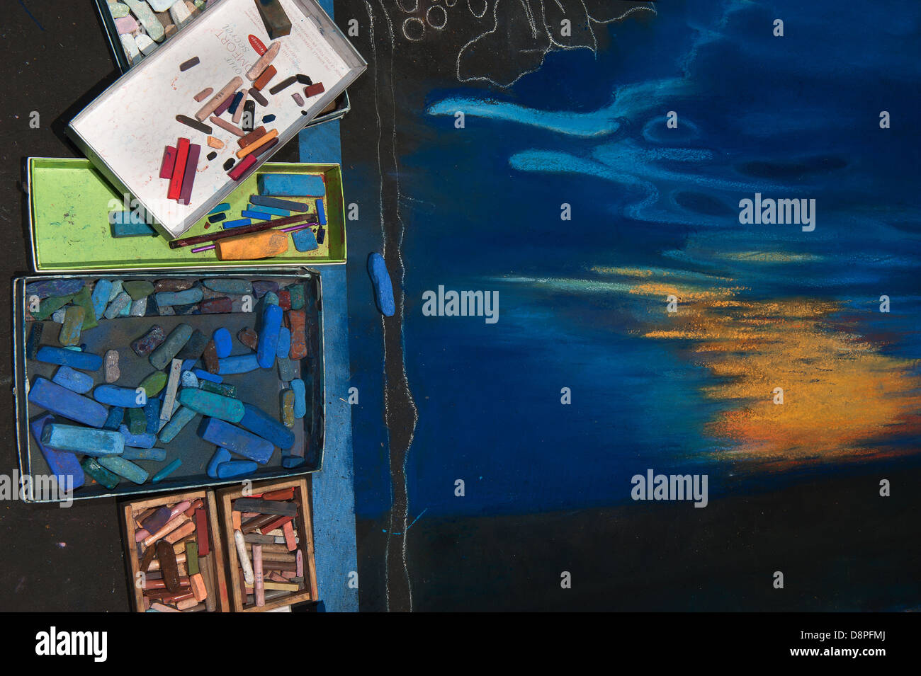 Painting section hi-res stock photography and images - Alamy