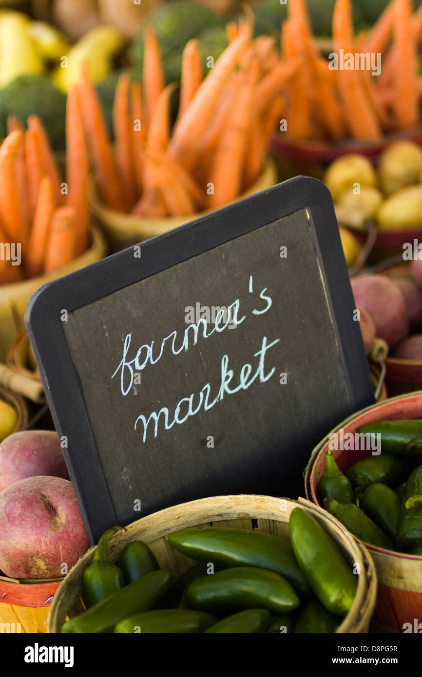 Fresh produce on sale at the local farmers market Stock Photo - Alamy