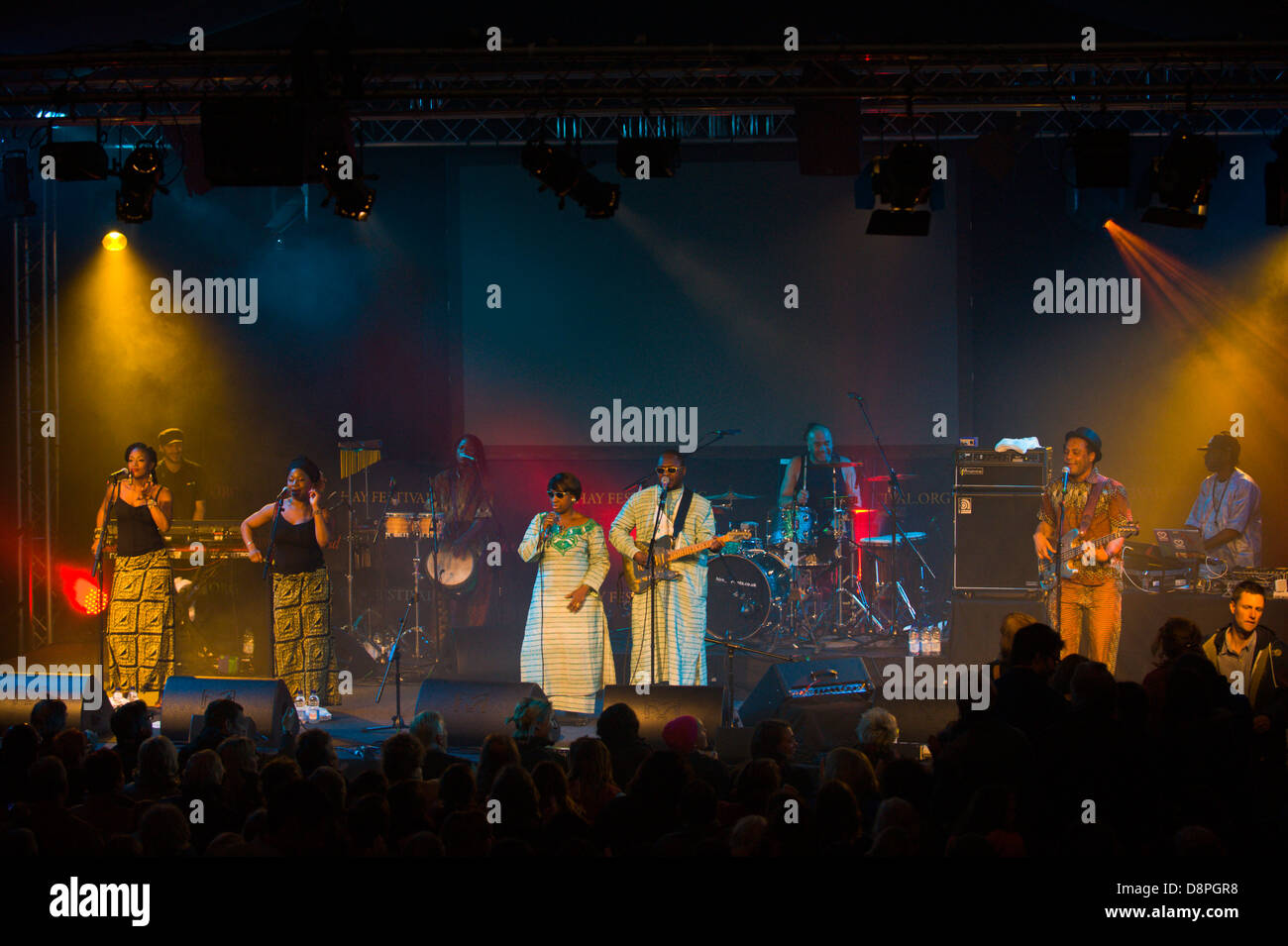 Malian musical instrument hi-res stock photography and images - Alamy