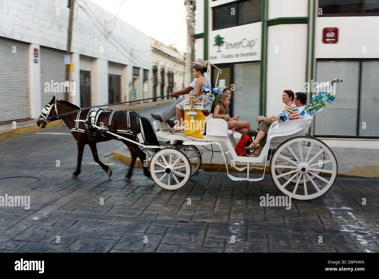 Calesa hi-res stock photography and images - Alamy