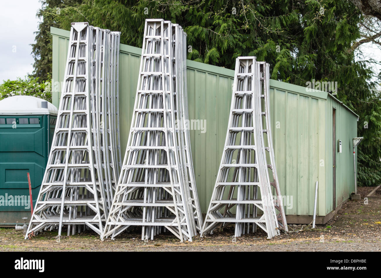 Ladder ladders hi-res stock photography and images - Alamy