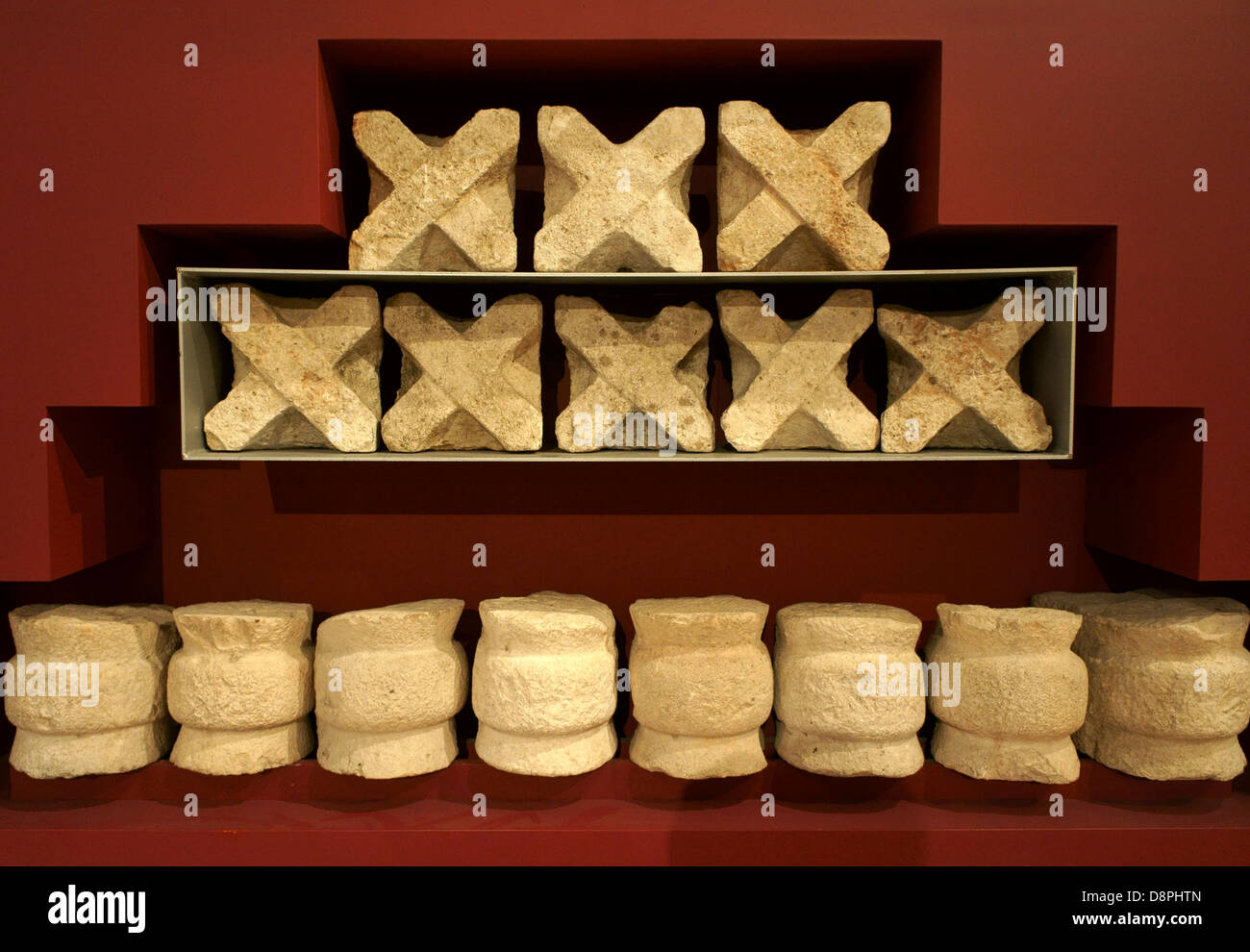 Pre hispanic artifacts hi-res stock photography and images - Alamy