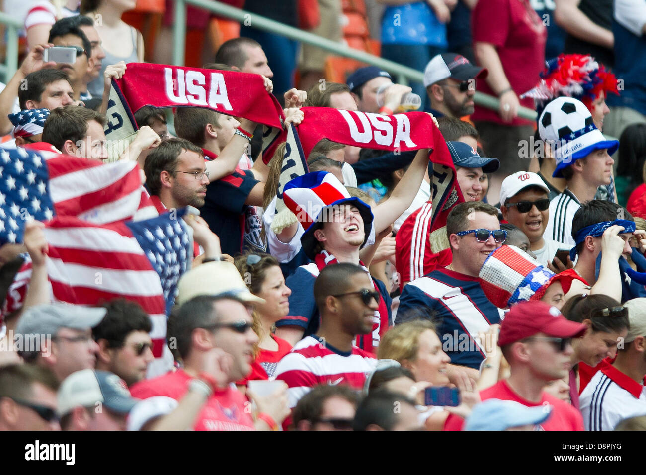 Washington cheer team hi-res stock photography and images - Alamy