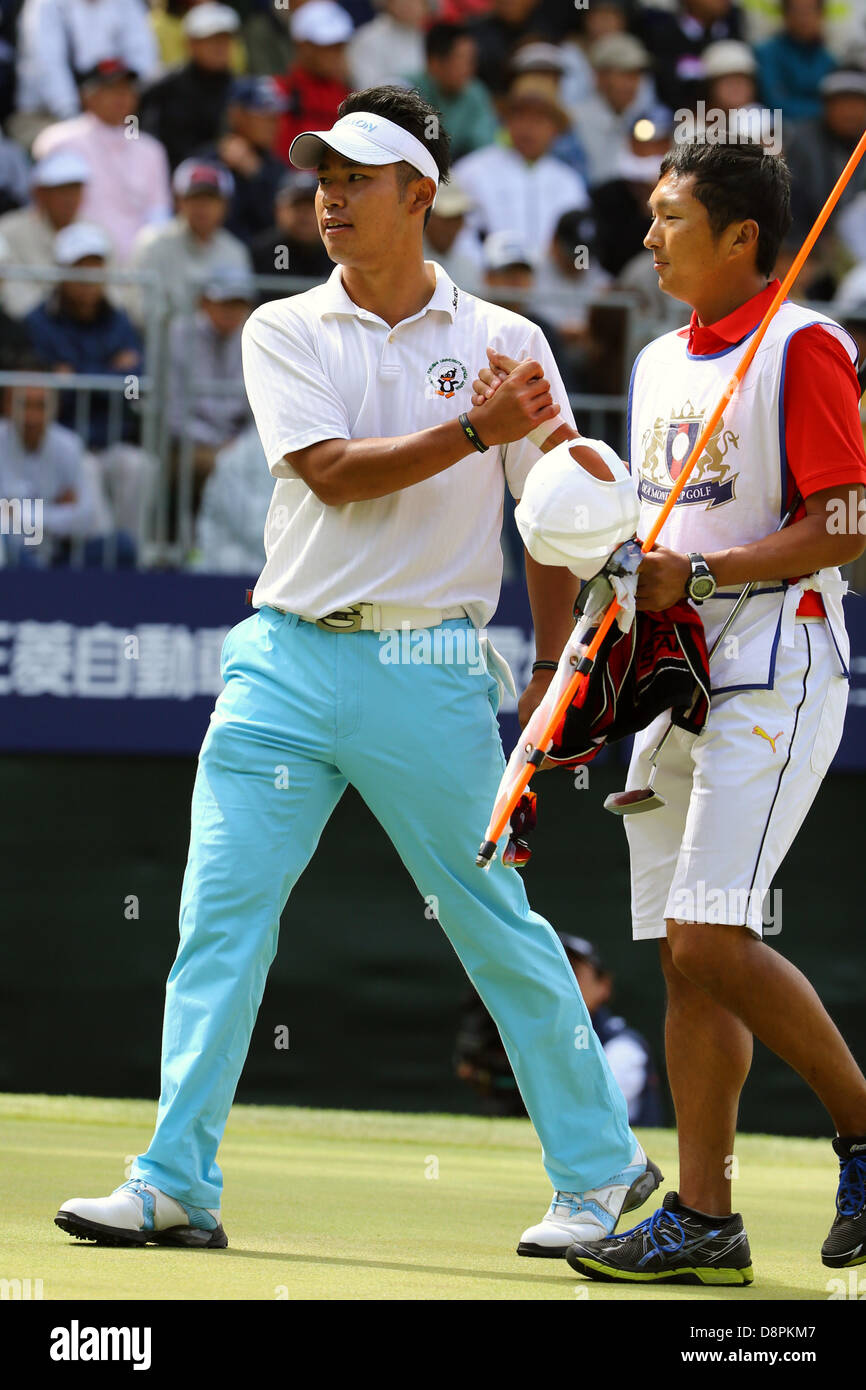 Ibaraki, Japan. 2nd June 2013. (L-R) Hideki Matsuyama (JPN), Daisuke ...