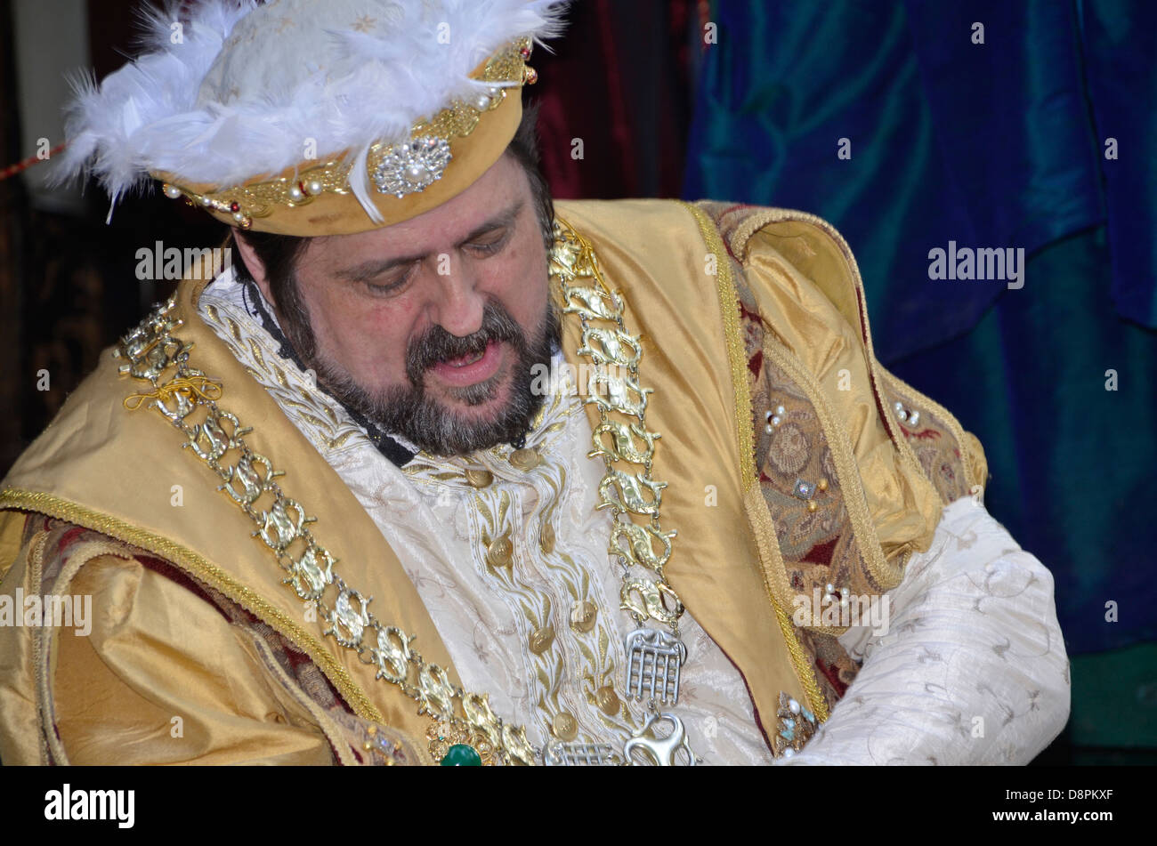 man dressed as medieval king at Renaissance Festival Stock Photo - Alamy