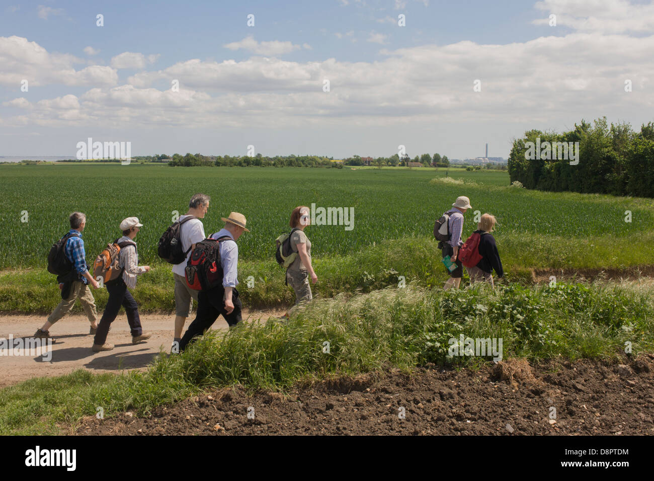 Group walk friends country britain hi-res stock photography and images ...