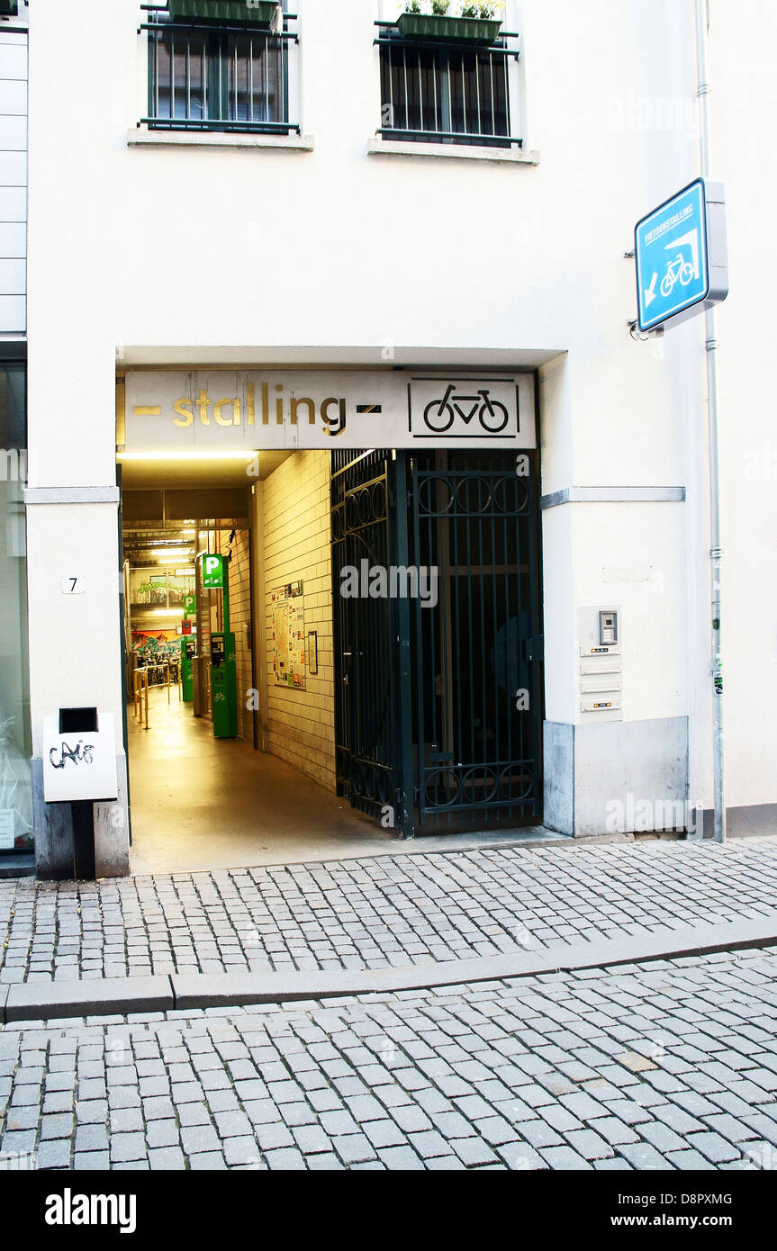 Fietsenstalling High Resolution Stock Photography and Images - Alamy