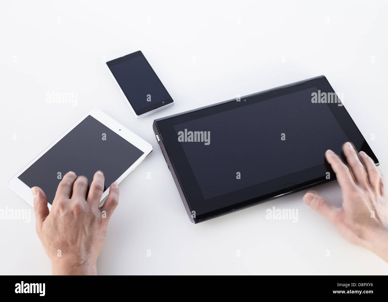 Smart devices hi-res stock photography and images - Alamy