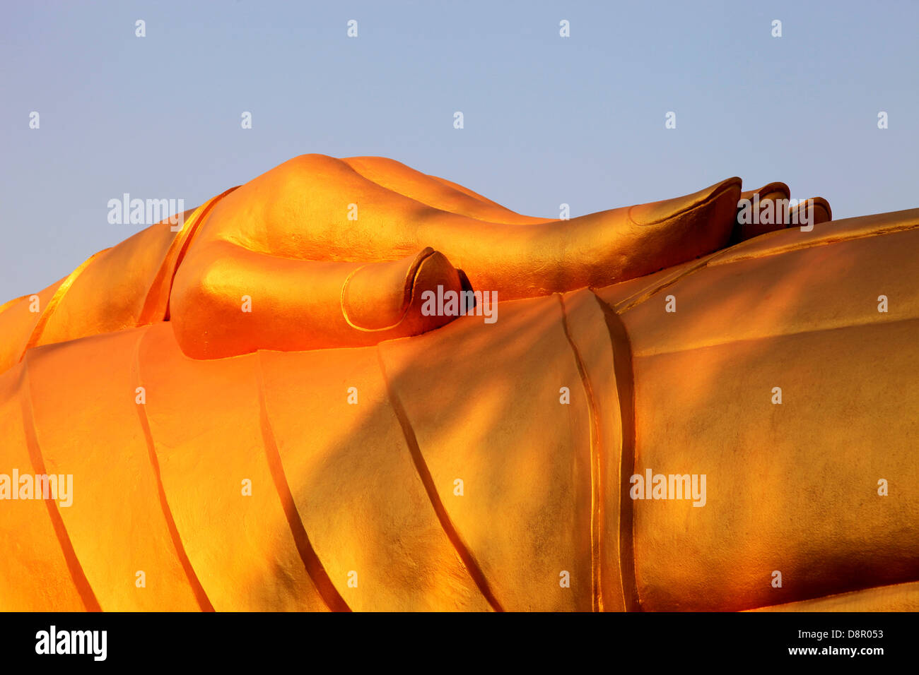 Reclining Buddha hand, Pha That Luang,Vientiane, Laos Stock Photo - Alamy