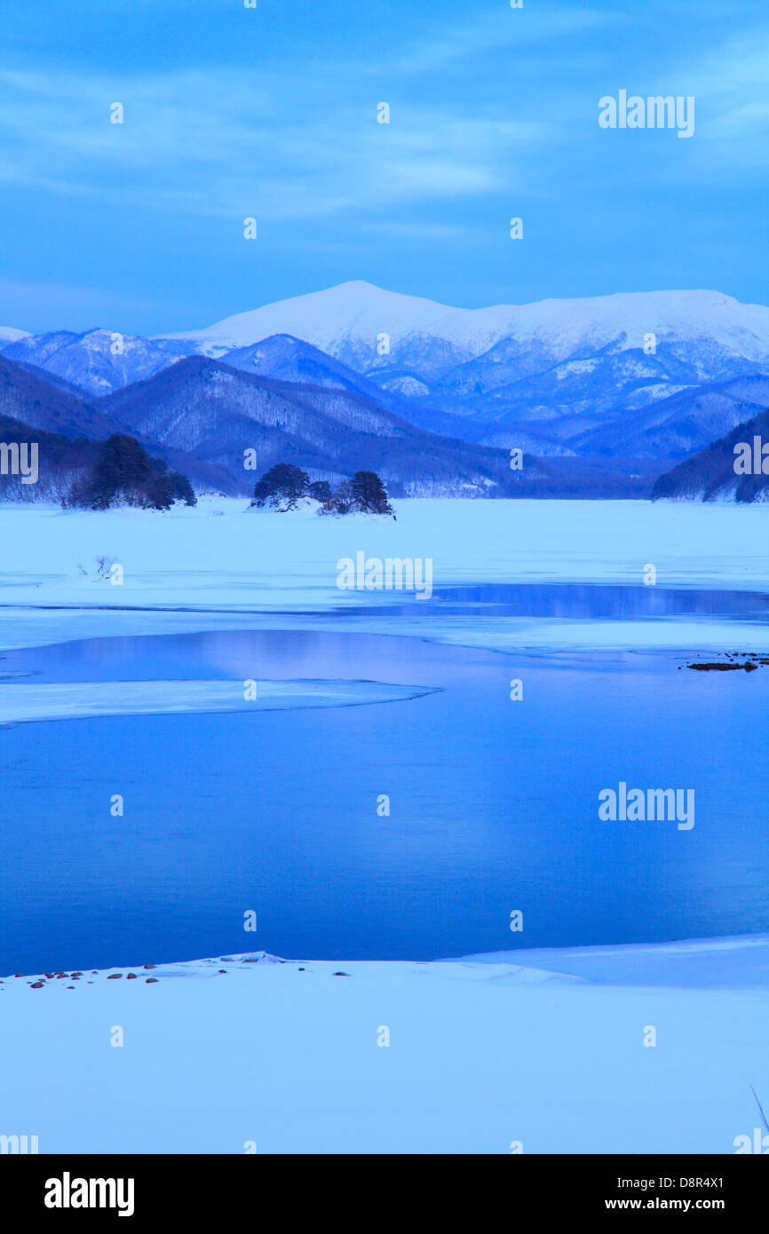 Akimoto lake hi-res stock photography and images - Alamy