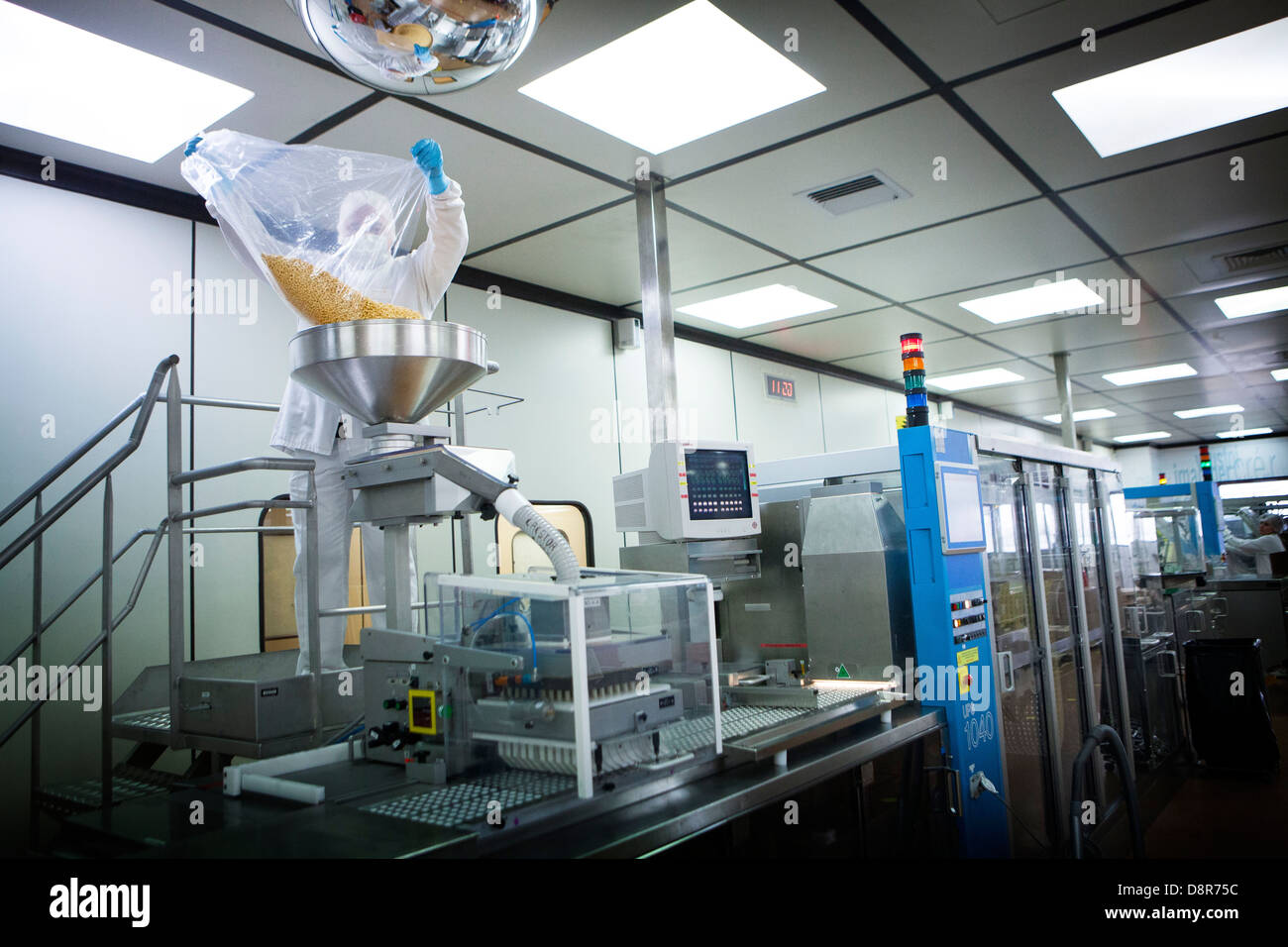 Pharmaceutical hygiene hi-res stock photography and images - Alamy