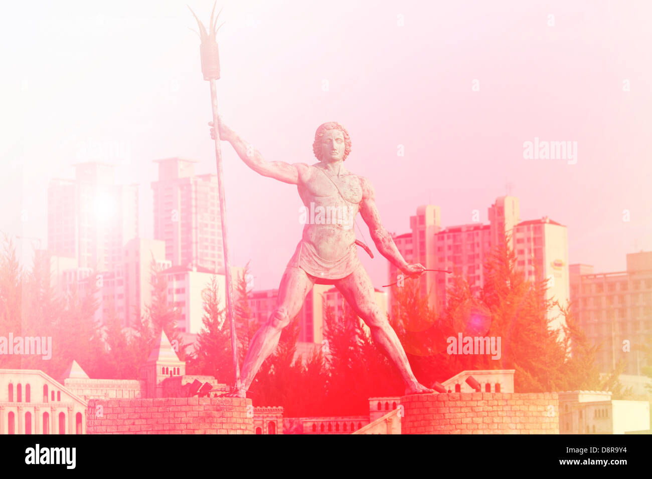 Dramatic sunlight effect on a roman statue Stock Photo - Alamy