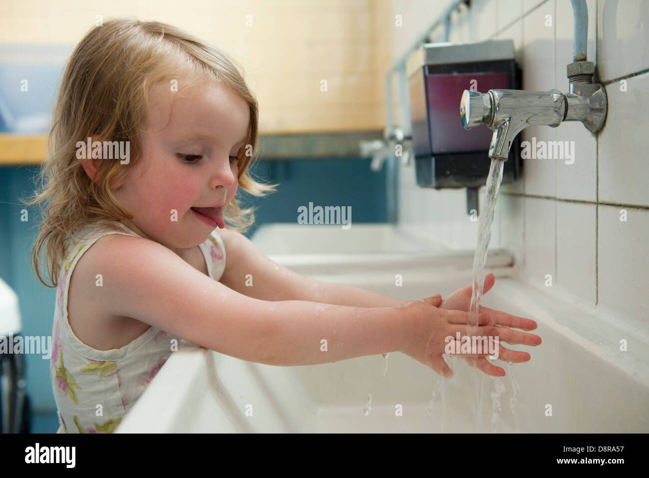 Little girl washing hands Stock Photo - Alamy Little girl washing hands Stock Photo - Alamy