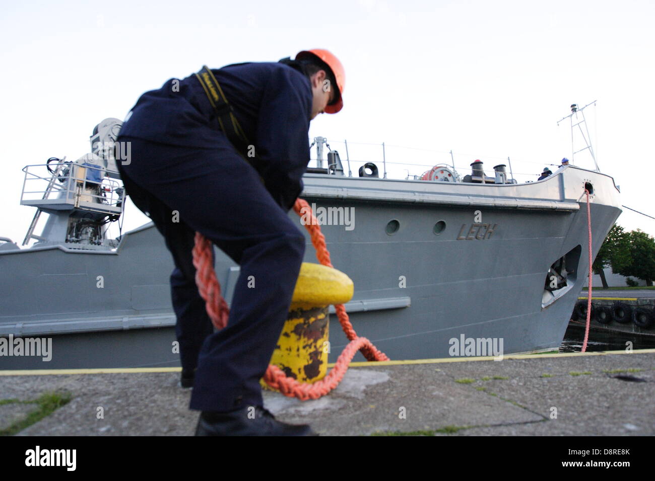 Navy ship naval soldierssailor naval soldiers hi-res stock photography ...