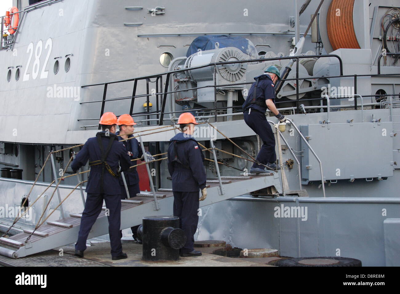 Navy ship naval soldierssailor naval soldiers hi-res stock photography ...