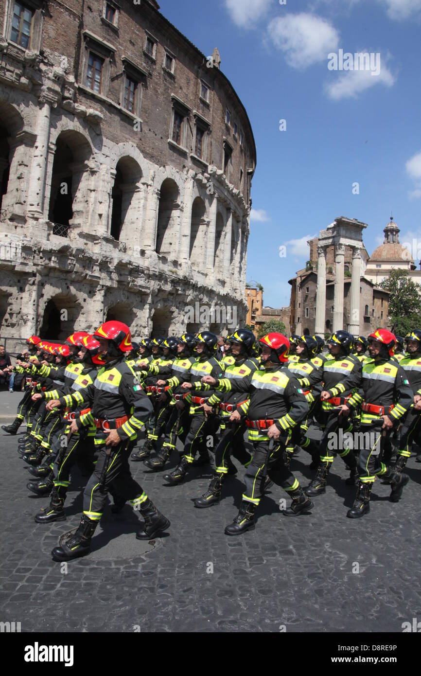 Rome, Italy. 2nd June 2013. Soldiers marching past the Theatre of ...